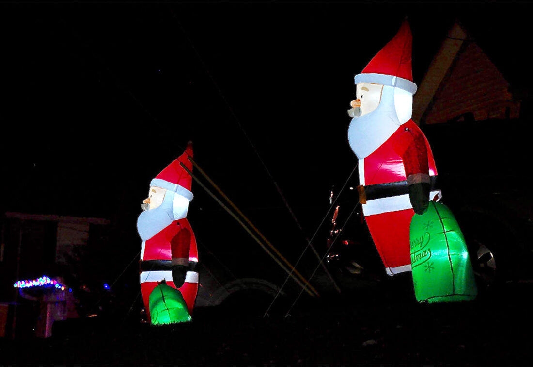 Home for the Holidays: More than 30 Santas decorate Reno neighborhood ...